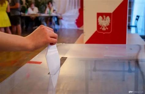Kiedy odbędą się wybory samorządowe Donald Tusk wskazał datę