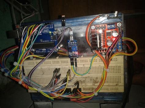 rancang bangun atap jemuran pakaian otomatis menggunakan sensor hujan sensor ldr sensor infra