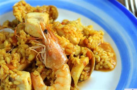 Paella De Marisco Al Horno Kazoku Restaurante