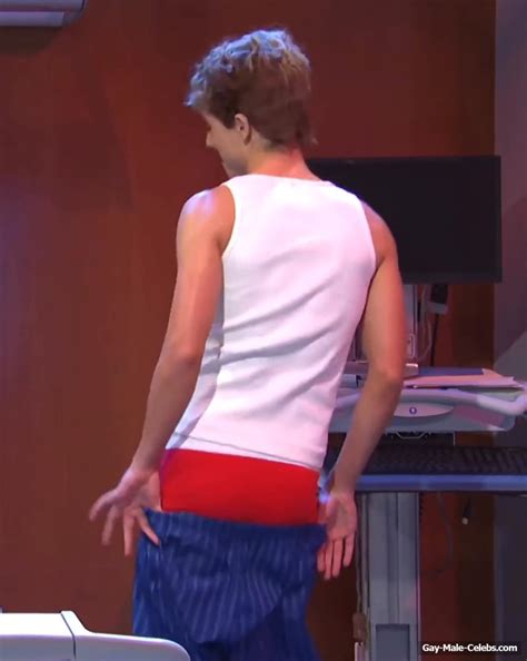 Timothée Chalamet Twists His Ass Around in Red Panties Naked Male