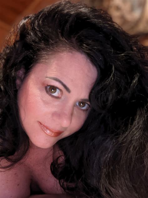 Jewel Denyle Onlyfans Account Jeweldenyle