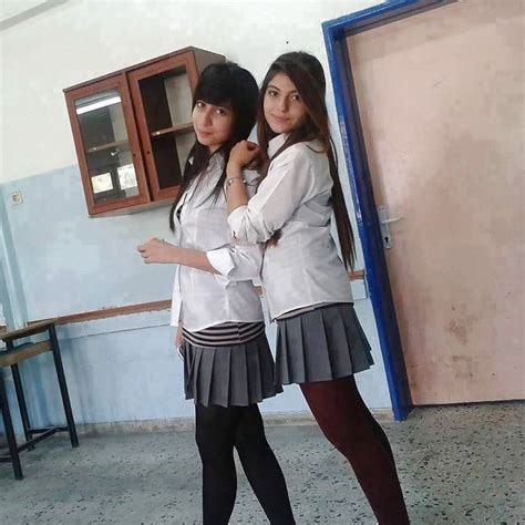 Liseli Kizlar 3 8 66