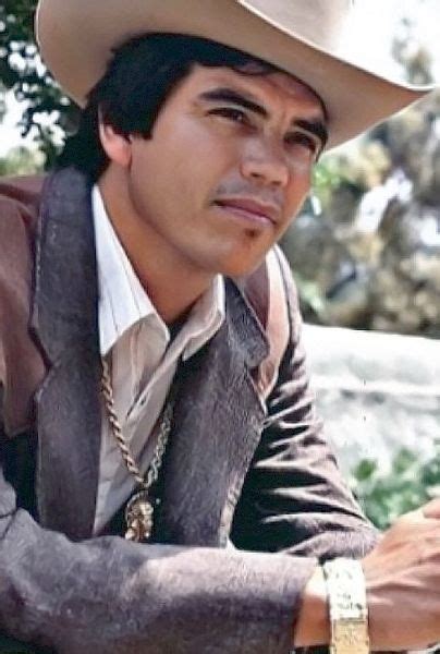 Vivió en la pobreza fue el Rey del Corrido y dejó esta lujosa herencia