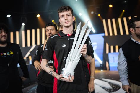 CBLOL Academy yupps exalta elenco campeão da paiN Game Arena