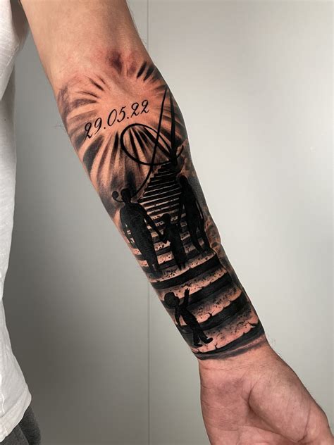 Idee Di Tatuaggi Sull Avambraccio Gia Tattoo Seregno