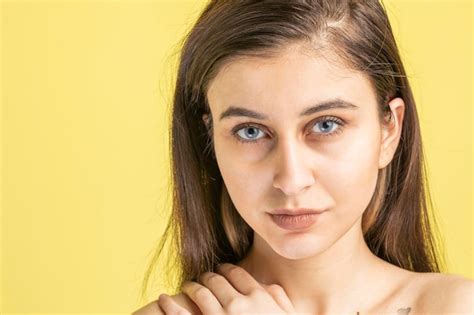 Strona 5 Twarz Na Okladce Zdjęcia darmowe pobieranie na Freepik