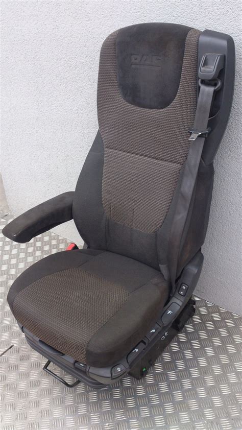 FOTEL KIEROWCY Z PEŁNĄ REGULACJĄ DAF XF 105 106 11747959502