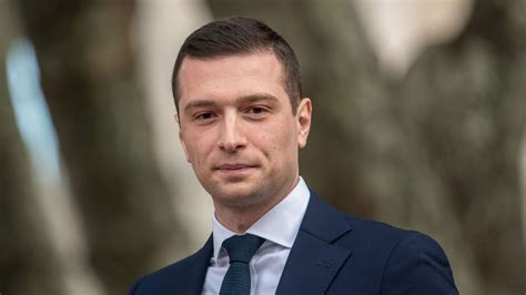 Jordan Bardella M Connaissable Cette Photo Du Pr Sident Du Rn En