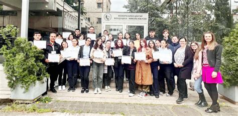 17 elevi şi doi profesori de la CNIMB au participat la o nouă