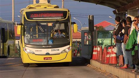 Vídeo Passageiros do BRT reclamam da falta de ônibus depois das 9h no