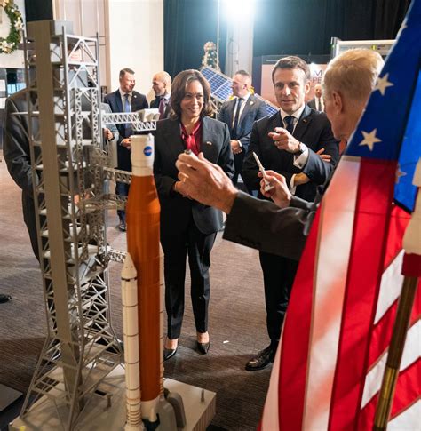 U S Embassy France On Twitter RT USAenFrancais Les USA Et