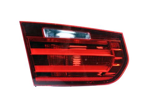 LAMPA LEWA LEWY TYŁ W KLAPĘ BMW F30 F80 M3 11 15 za 149 zł z Pabianice