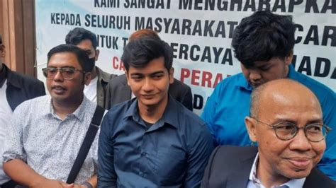 Hadiri Sidang Cerai Dengan Ria Ricis Teuku Ryan Saya Tak Akan Buka