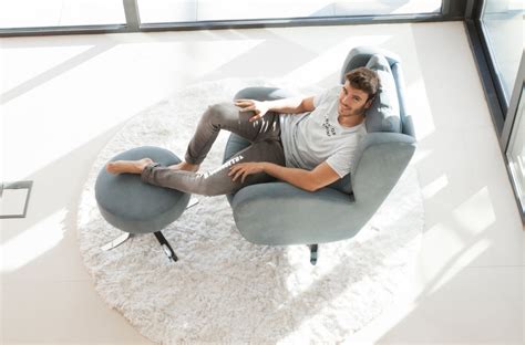 Romeo Sillón de Fama en Palsofa tiendas de sofás en Bilbao
