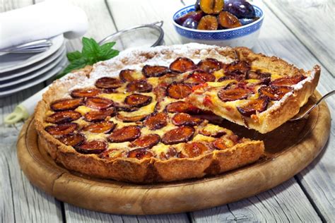 Recette Tarte Aux Prunes L Alsacienne Marie Claire