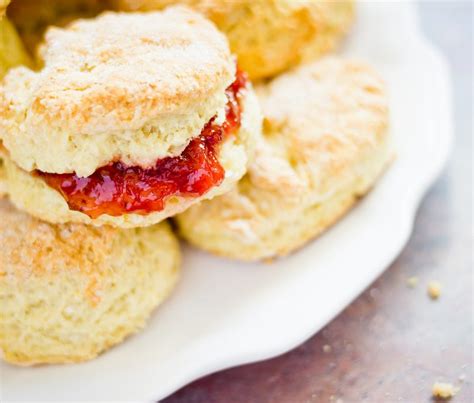 La Recette Des Scones Anglais Un Chat Dans La Cuisine Les Meilleures