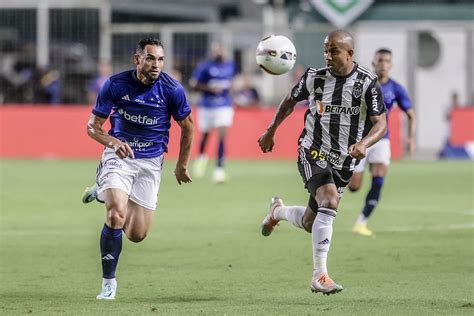 Melhores momentos de Cruzeiro 1 x 1 Atlético MG vídeo e lances