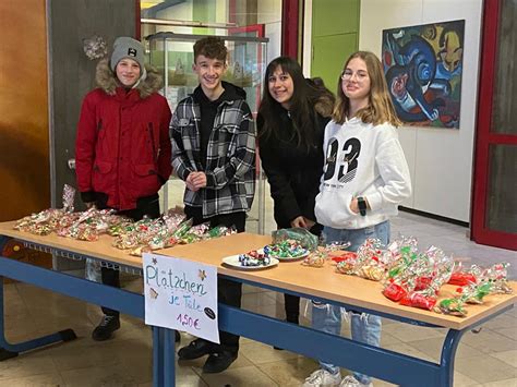 Es Weihnachtet An Der Grund Und Mittelschule Saal Grund Und