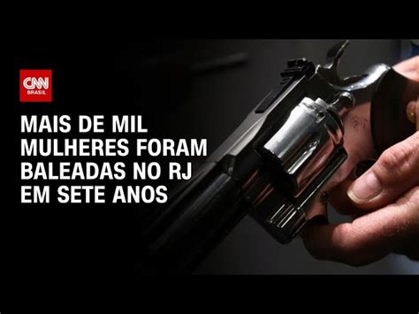 Jovem é encontrada morta na Rocinha tiro no peito família suspeita