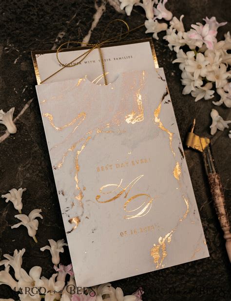 Luxury Gold Marble Wedding Invitations Glamour Golden Shine Wedding