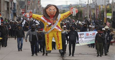 El 90 de peruanos desaprueba al Congreso y el 77 a Boluarte según