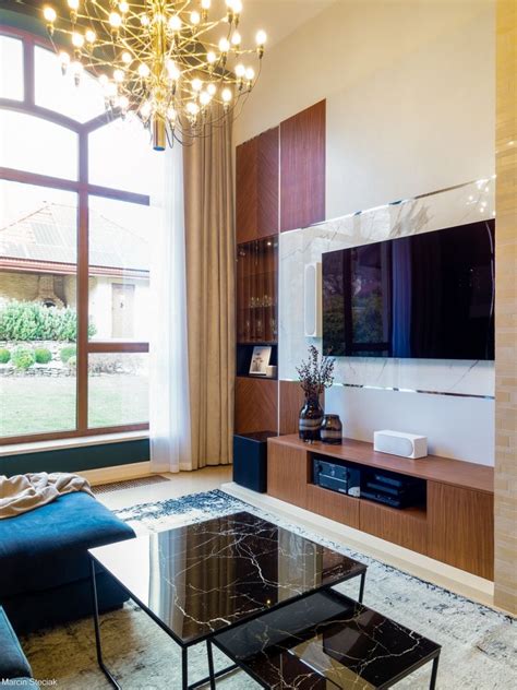 Nowoczesny Dom Dla Rodziny Elegancka Kuchnia I Kolor W Salonie