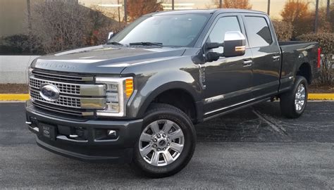 Quick Spin Ford F Super Duty Platinum Crew Cab The Daily
