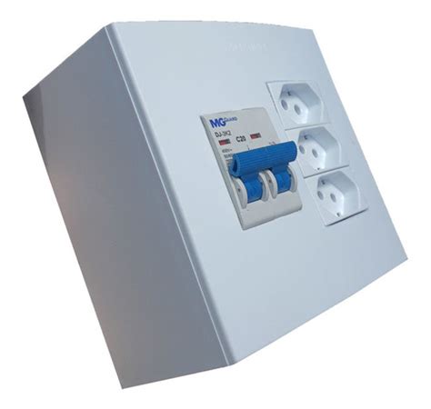 Caixa Sobrepor 4x4 3 Tomadas 20 A Disjuntor Bipolar 20 A