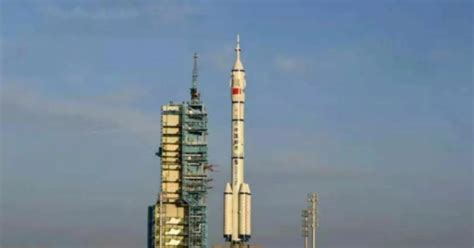 China Siap Sedia Lancar Kapal Angkasa Shenzhou Harian Metro