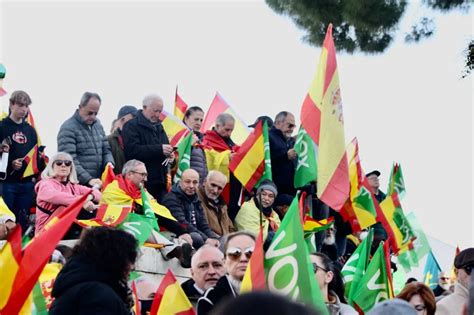Manifestación de Vox en Colón