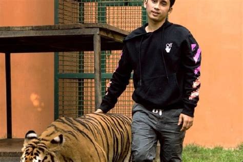 Profil Dan Biodata Lengkap Alshad Ahmad Sepupu Raffi Ahmad Yang