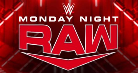 Wwe Raw S Explosive Moments Title Matches Set For King And Queen Of