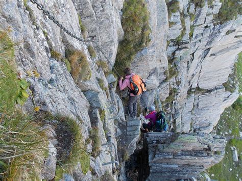 Sieben Wanderer unserer Sektion sechs Tage auf dem Pfunderer Höhenweg