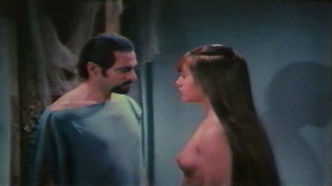 Naked Andrea Albani In Perversi N En El Para So