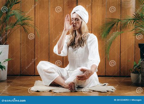 Kundalini Yoga Kriya For Metabolism And Relaxation Stock Image Image