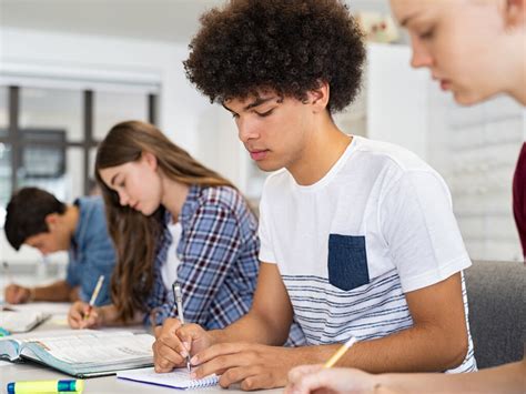 Novo ensino médio é aprovado no Congresso saiba o que muda Blog do