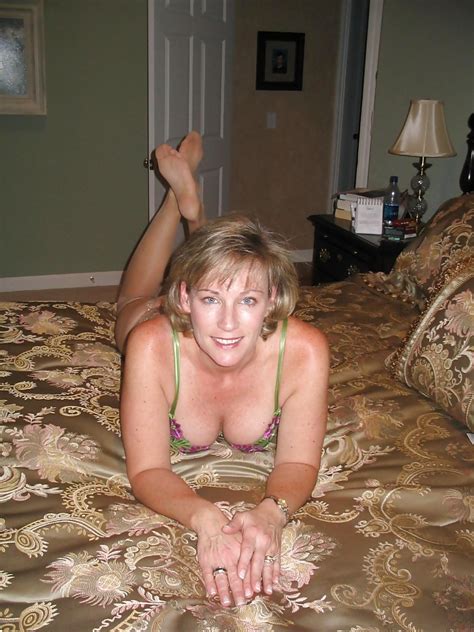 Amateur White Milf Telegraph