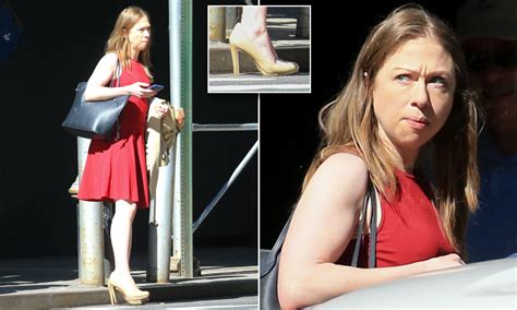 Pictures Showing For Chelsea Clinton Upskirt Mypornarchive Net