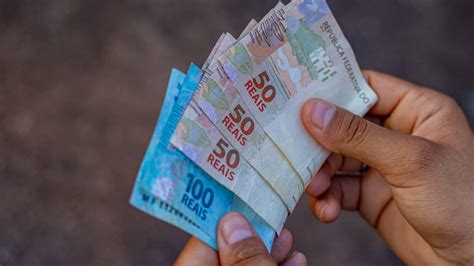 Proposta do salário mínimo para 2025 Veja valor e possíveis alterações