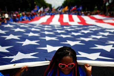 5 Tradisi Rakyat AS Merayakan 4th Of July Nomor 3 Sama Seperti Tradisi