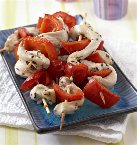 Brochettes de poulet mariné au citron et poivrons Recettes de cuisine