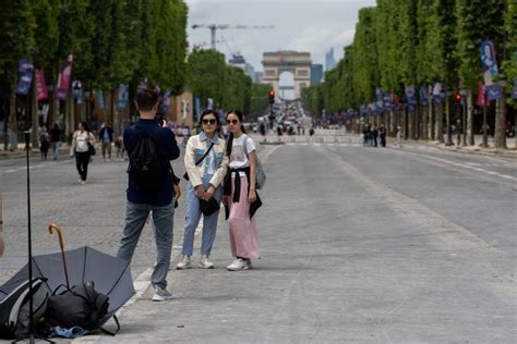 A deux semaines des Jeux olympiques Même à Montmartre ça ne bosse