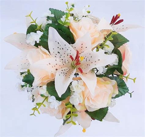 Tiger Lilly Teardrop Bouquet