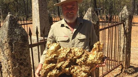 La pepita de oro más grande jamás encontrada pesa tanto como un hombre