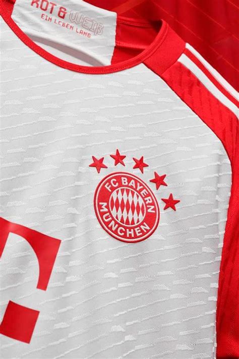 le FC Bayern Munich dévoile son nouveau maillot domicile 2023 24 une