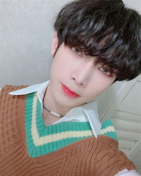ATEEZ UPDATES On Twitter Instagram Update Singing Kang Yeo Sang