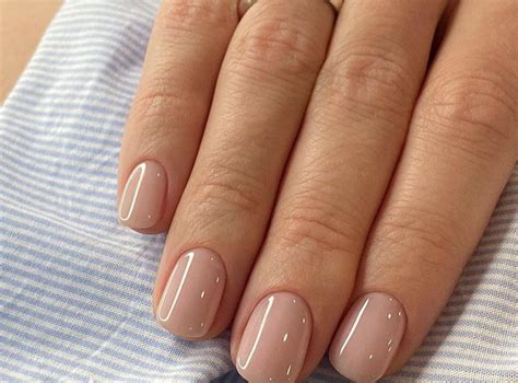 Descubrir 77 imagen diseño en uñas transparentes Viaterra mx