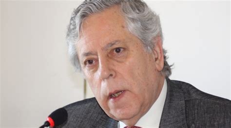 El País despide a Miguel Ángel Aguilar por una acusación de censura