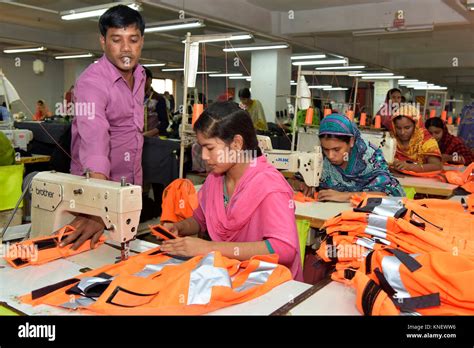 Bangladesh Garments Factory Inside Hi Res Stock Photography And Images