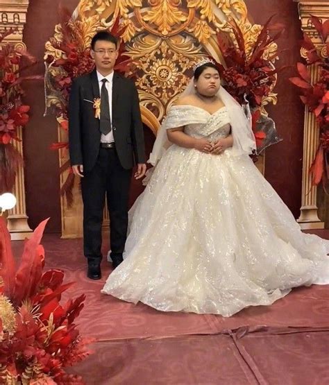 Cô dâu vừa béo vừa đen được ví như Happy Pola chú rể thái độ khó hiểu